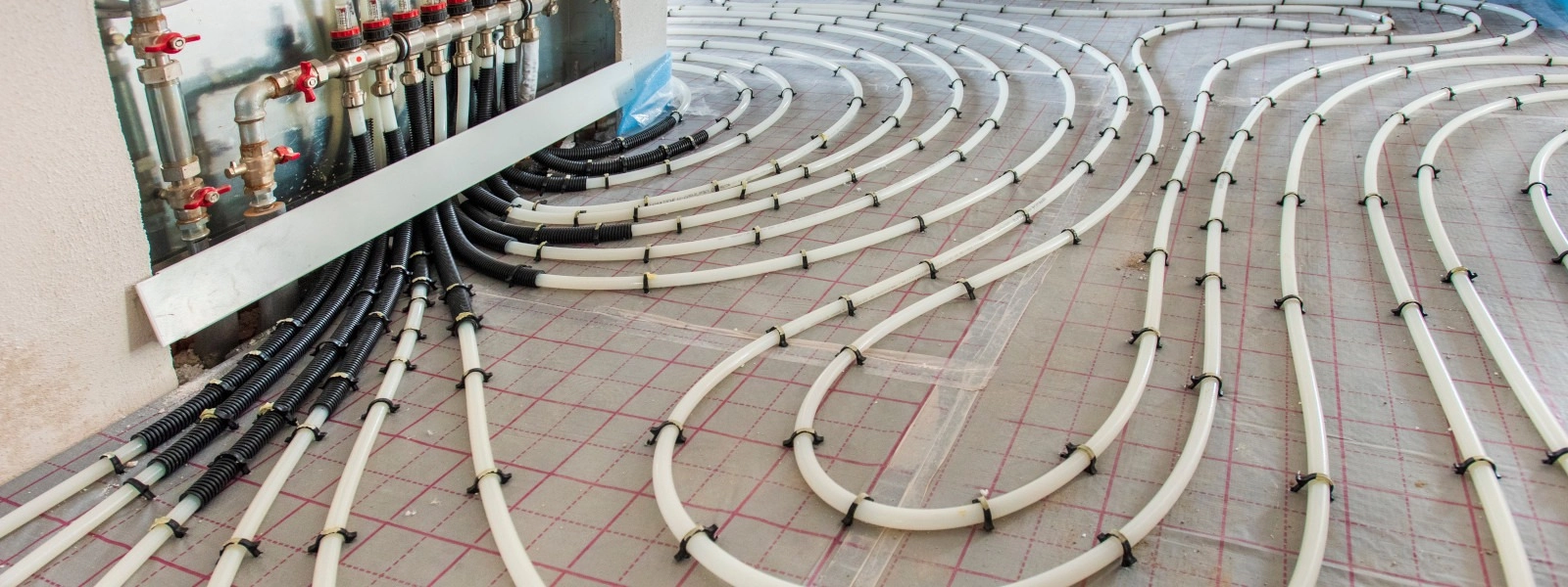 Extruders & Extrusion Lines for Domestic Heating Pipes | Bausano